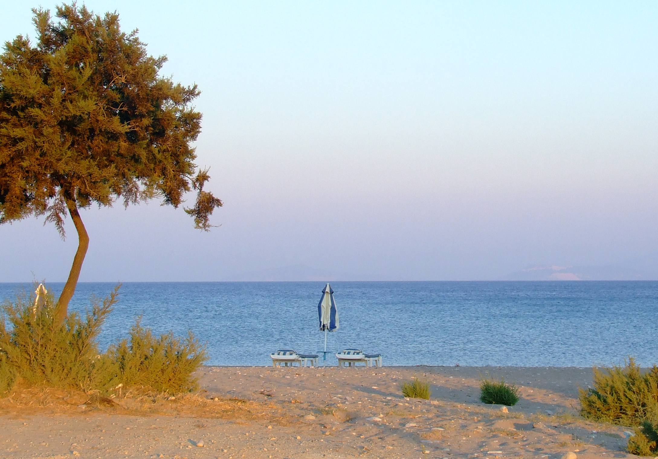 Deserted Beach | Free Early Years & Primary Teaching Resources (EYFS & KS1)